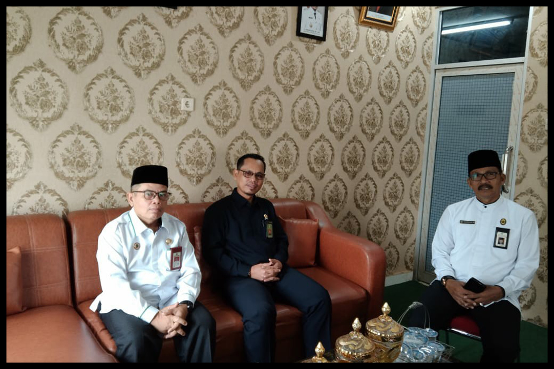 Jalin Silaturahmi, Ketua Pengadilan Agama Pangkalan Kerinci Berkunjung ke Kantor Kementrian ...